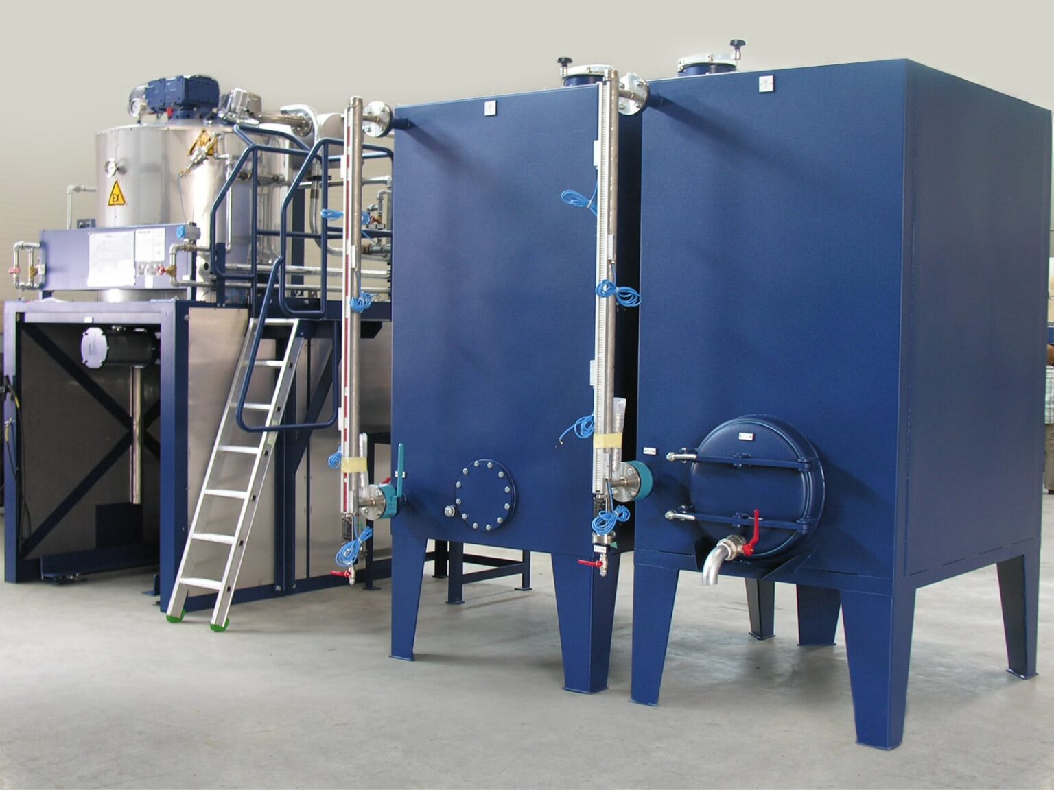 Renzmann RotomaX Series - Distillation For Solvent Generators