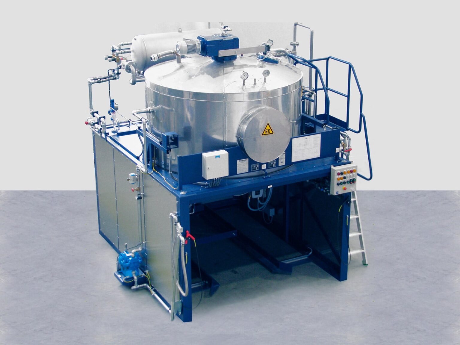 Renzmann RotomaX Series - Distillation For Solvent Generators